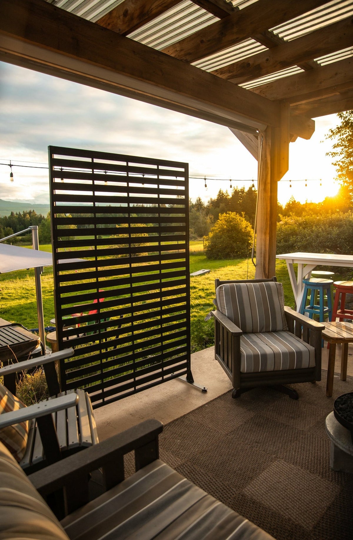 (4' x 6') Frame Kit and Posts for THREE (2'x4') privacy screens