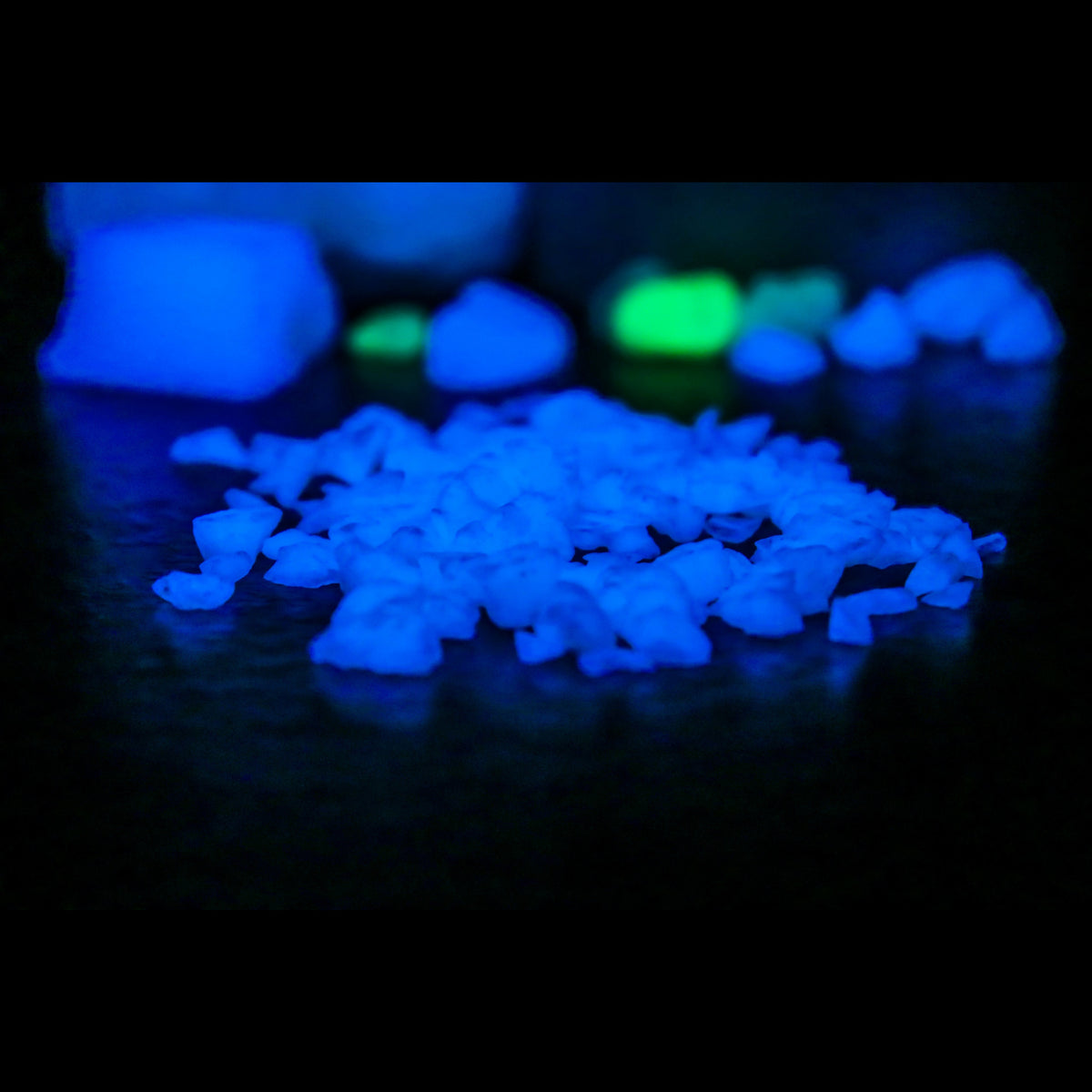 3-8mm Quantum Grade Aggregate - Blue 1lb (~1,792 rocks)