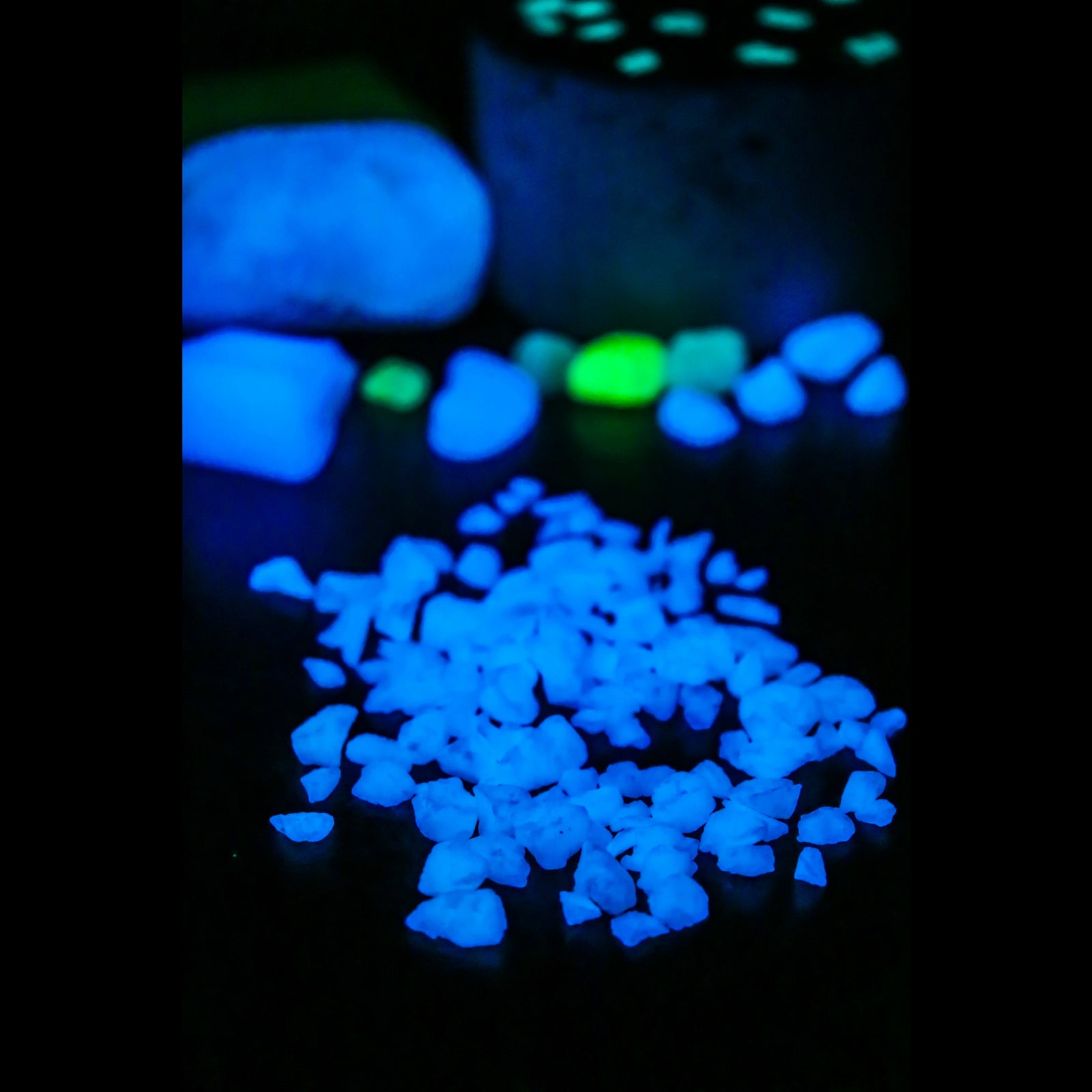 3-8mm Quantum Grade Aggregate - Blue 1lb (~1,792 rocks)